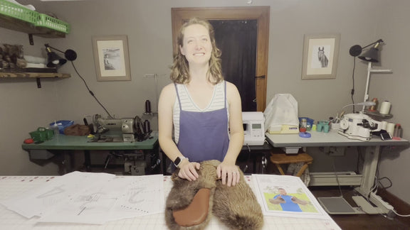 PDF Fur Gauntlet Mitten Pattern and Video Tutorial – Darling Leather ...